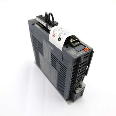 Mitsubishi Mr-j4-20a servo driver analog input/output module PLC brand new